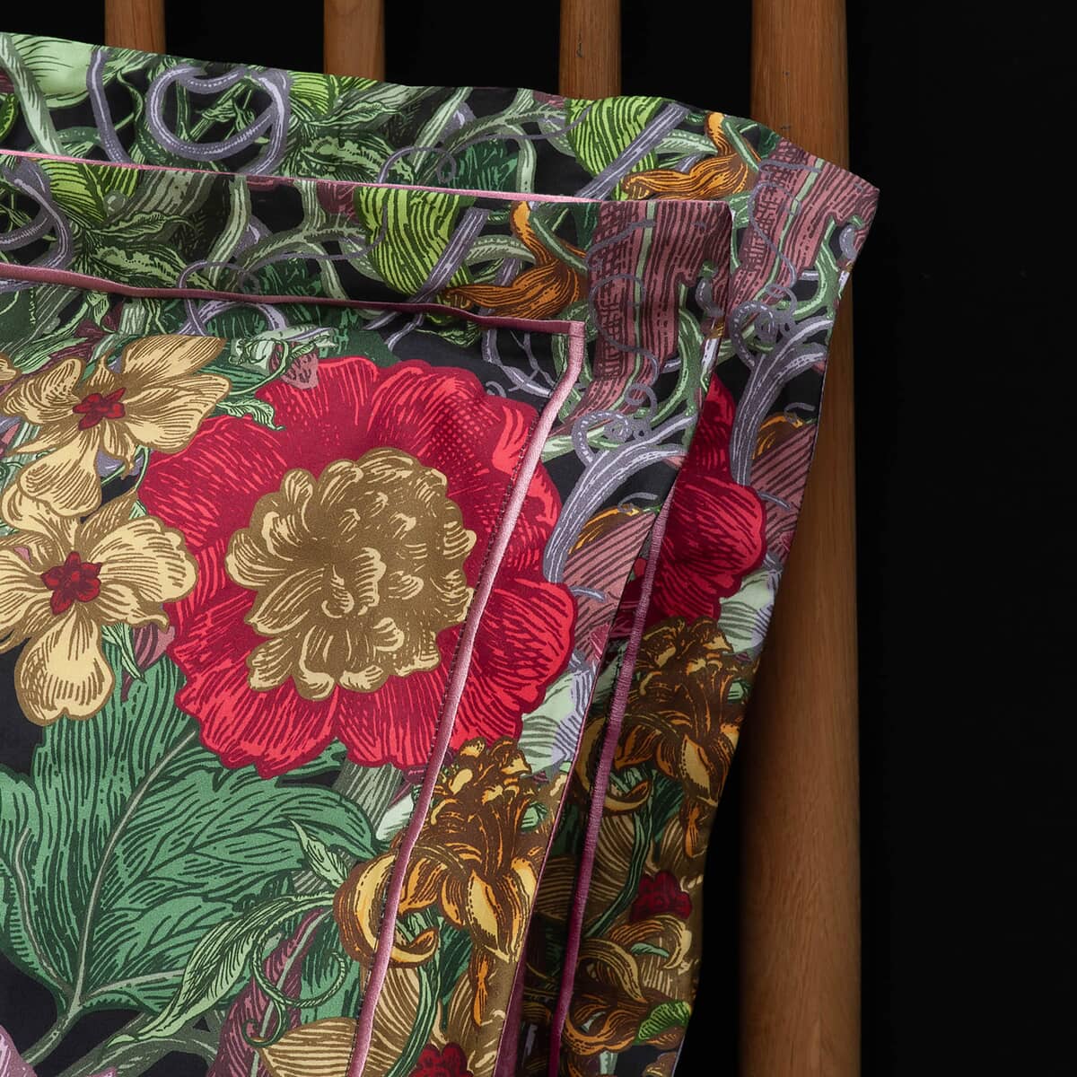 Timorous Beasties Berkeley Blooms - JustLinen