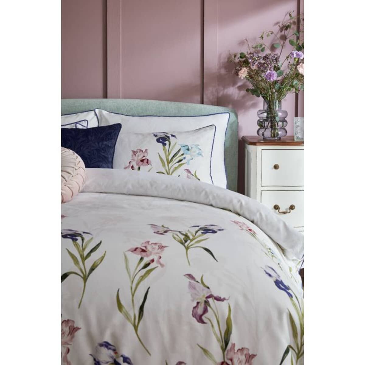 Laura Ashley Hawling Irises Grape Purple - JustLinen